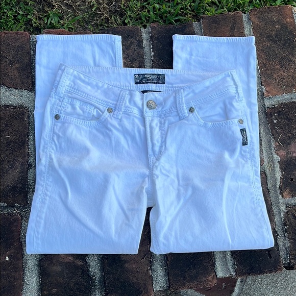 Silver Jeans | Jeans | Silver Suki Capri White Jeans Size 29 | Poshmark